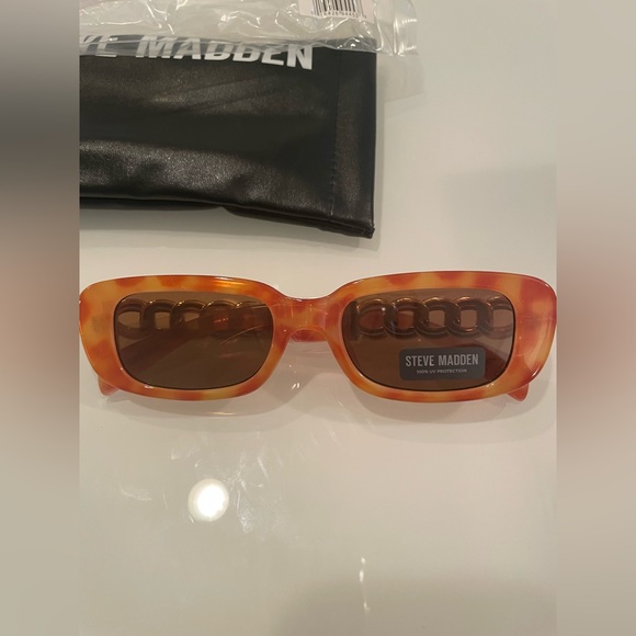 Steve Madden | Accessories | Steve Madden Sunglasses Tortoise Rectangle ...